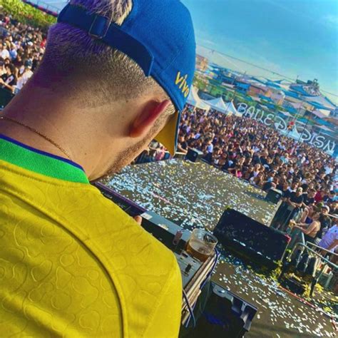 Stream Beat Hu Mc Urubuzinho As Faixa Rosa Aqui Da Disney Dj Gb