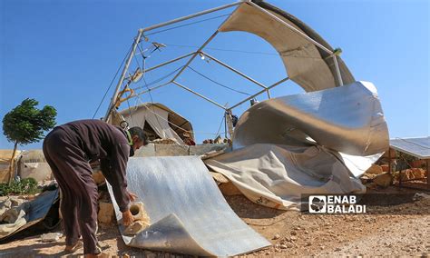 صحيفة عنب بلدي أضرار تسببها عاصفة هوائية ضربت مخيم الجبل في إدلب