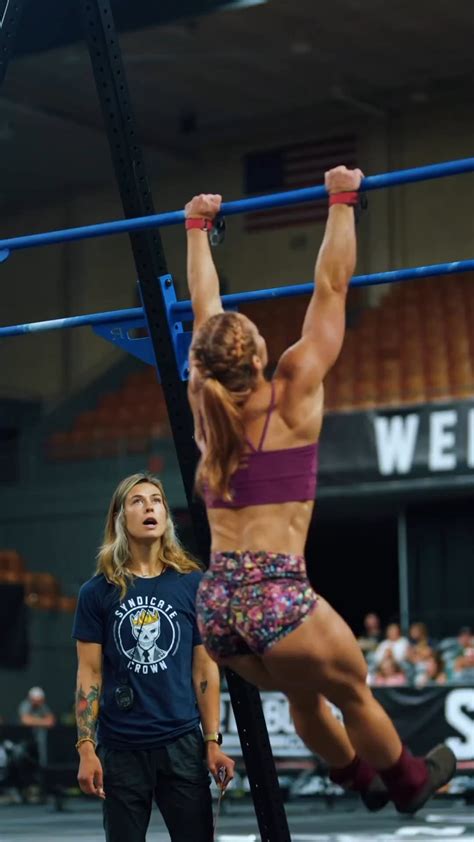 Roran Scott R Crossfitgirls