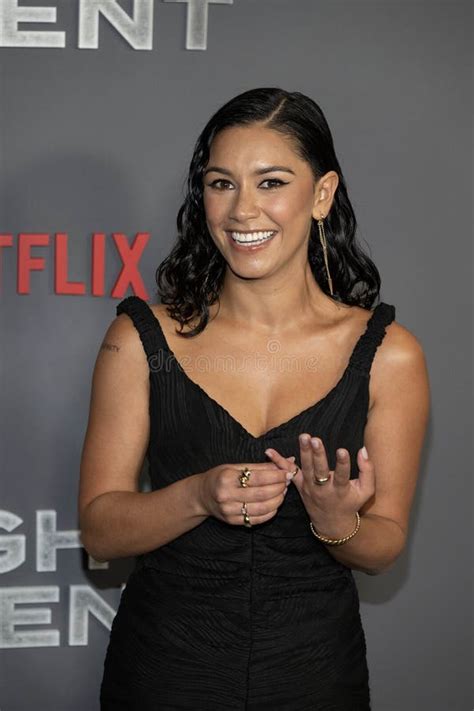 洛杉矶的netflix特别放映 编辑类照片 图片 包括有 出席 晚上 人们 纵向 剧院 活动 272620171