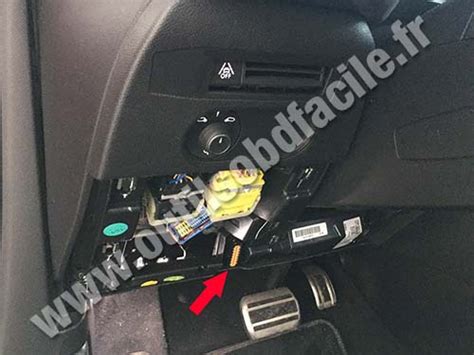 OBD2 Stecker Buchse In DS DS3 Crossback 2018