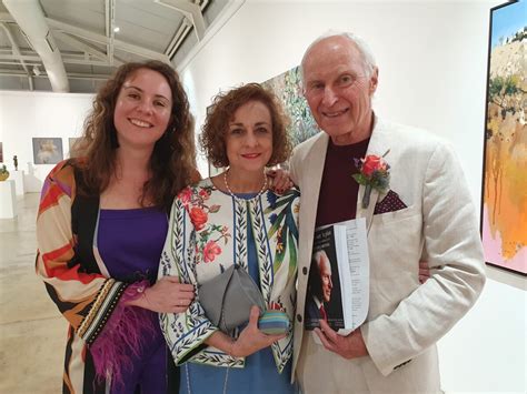 Dr Botha Met Huldigingsbundel Vereer Wat