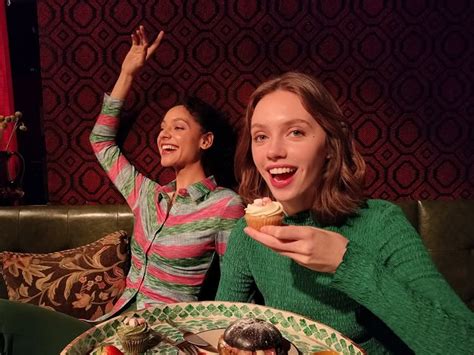 Sample Photo Shot On OPPO Reno7 Photoshoot Advertising Photography Friends Photography