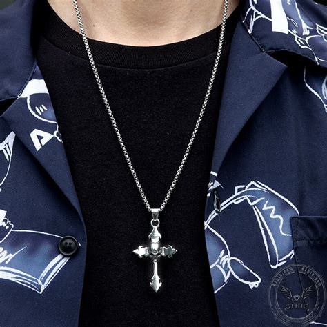 Gothic Cross Stainless Steel Skull Pendant Gthic