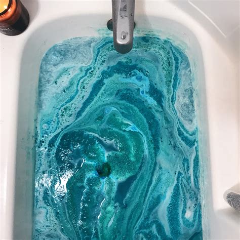 The Big Sleep Jelly Bomb I Am In Love Rlushcosmetics