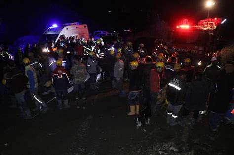 Maden Işçisine Acı Veda 4 Yaşındaki Oğlu Tabutunu Bırakmadı Haberler