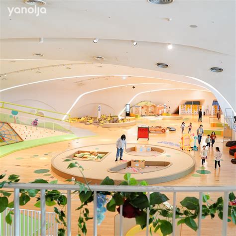 야놀자 동대문 디자인놀이터 디키디키🧡💚💛 놀이활동이 기록돼 흥미와 향상된 감각을 알 수 있음 놀면