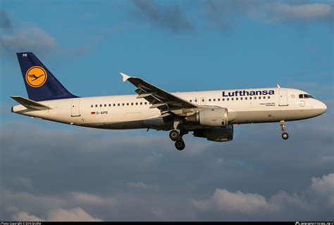 D AIPB Lufthansa Airbus A320 211 Photo By Dirk Grothe ID 704115