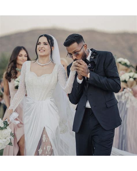 Hardik Pandya And Natasa Stankovic Renew Wedding Vows Shaadiwish