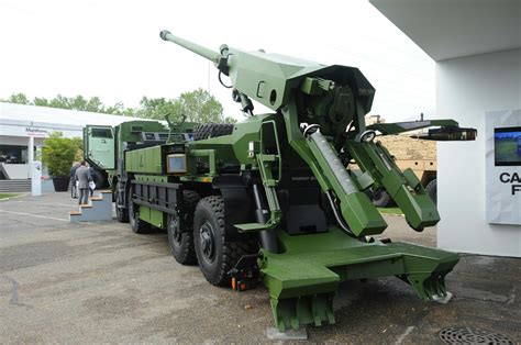 Eurosatory 2016年歐洲國際防務展 法國nexter系統公司展出caesar 155公厘8x8輪型自走砲車 阿棟的部落格