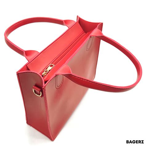 Qube Red Bagerz