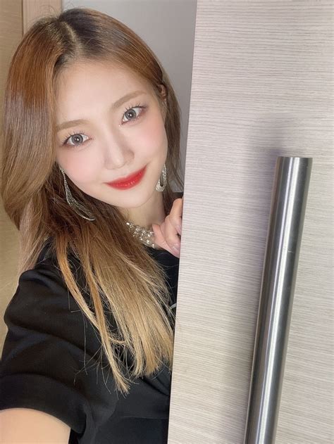 Everglow Official On Twitter 📸today Everglow 221117 오늘의 에버글로우💜