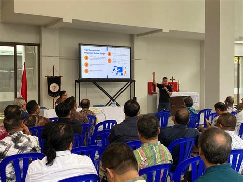 Hadapi Teror Pinjol Ilegal Buang HP Dan Nomor Kontak Lapor Ke OJK
