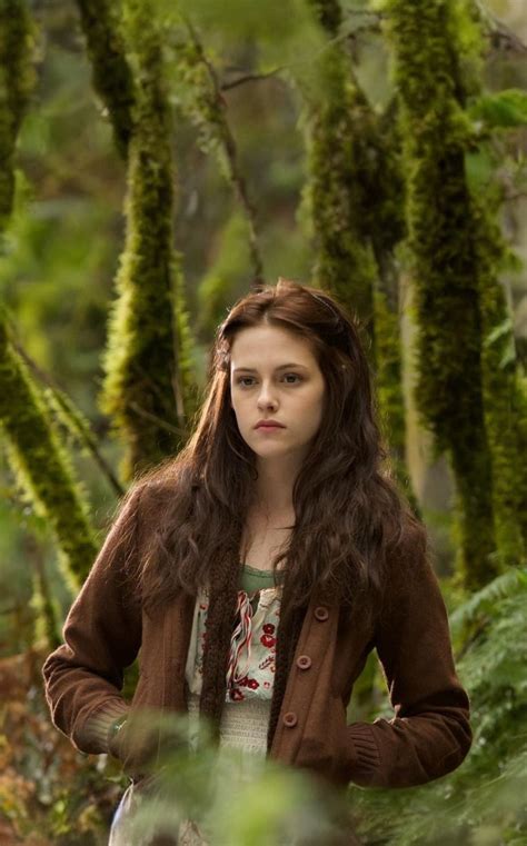 Bella Twilight Wallpaper Twilight Outfits Twilight Pictures Twilight 2008