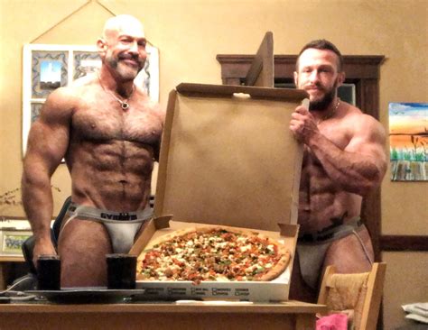 Jesse Jackman 🇺🇦 On Twitter Pizza And Jockstraps A Saturday Night