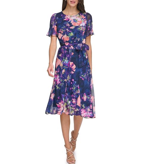 Dkny By Donna Karan Petite Size Short Godet Sleeve Crew Neck Floral