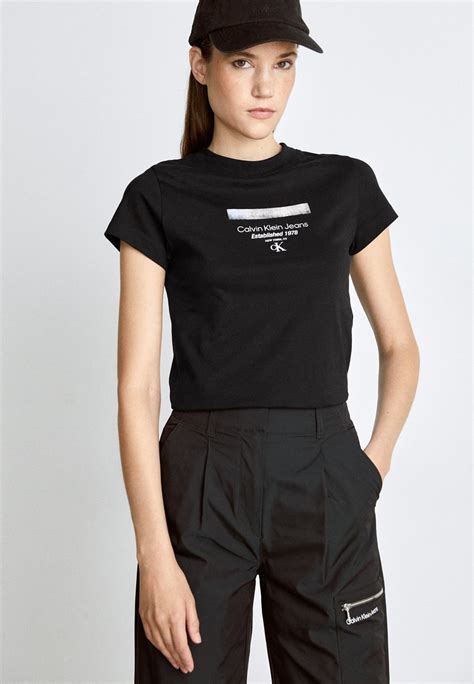 Calvin Klein Jeans Stripe Logo Modern Straight Tee Trükipildiga T