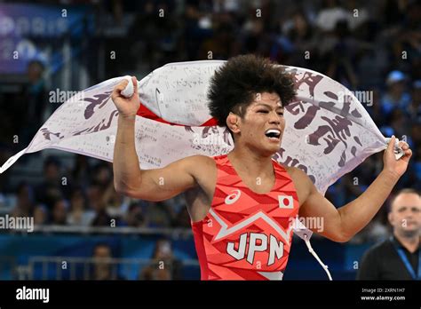 KIYOOKA Kotaro JPN Japan Celebrates The Gold Medal With The Japan