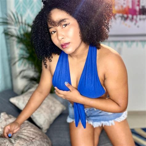 Intimatepartner Webcam Model Profile Spankbanglive