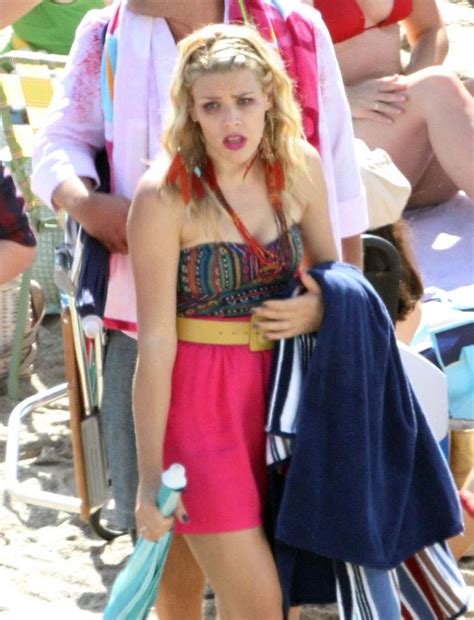 Naked Busy Philipps Added By Helloworld