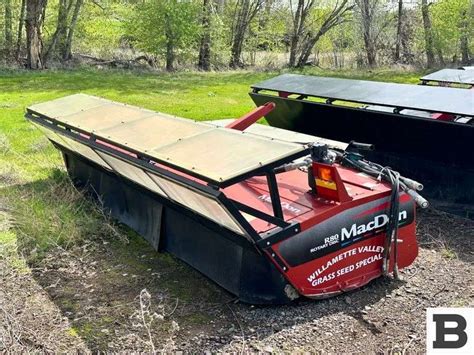 2009 Macdon R80 Rotary Disc Header Echo Or Booker Auction Company