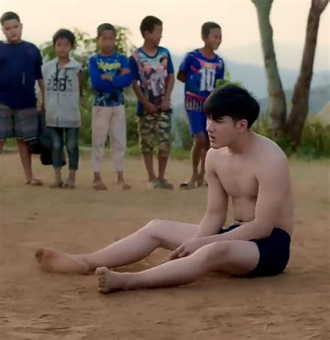 Jirakit Thawornwong S Feet