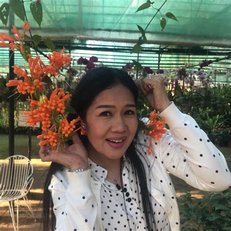 အမွှေစိန် နှင့် ကာတွန်းကားများ On Reels Facebook