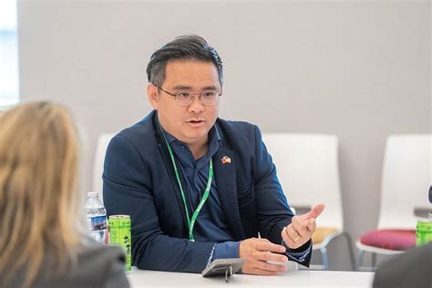 避兵役等到除役年齡就沒事？ 黃健豪擬修法杜絕「用錢換當兵」 匯流新聞網