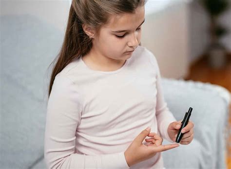 Type 1 Diabetes Causes Signs Symptoms Diagnosis Treatment Complications