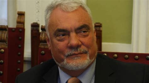 Zbog Napada Na Novinara Poslanik Sns A Mirko Krlić Obavezan Da Plati 300 000 Dinara Društvo