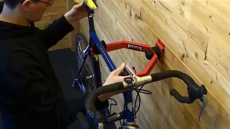 Wandhalterung Fahrrad In Action Fahrradwandhalterung