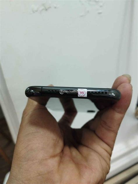 Hp Iphone Xs Bekas Gb Siap Pakai Harga Murah Fullset Warna Hitam Di Solo Tribun Jualbeli