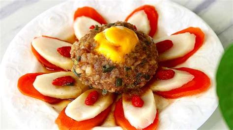 年夜饭压轴菜“花开富贵”，色香味俱全，寓意吉祥富有！lily美食谈 梨视频官网 Pear Video