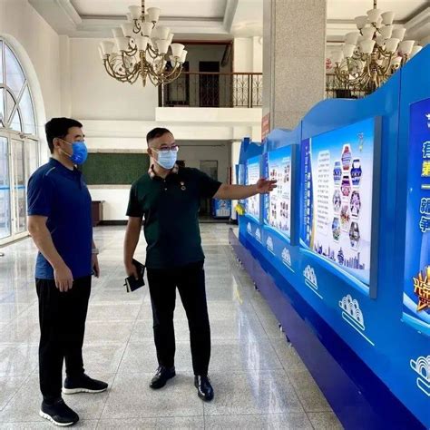 市体育局调研市体育产业发展中心全民健身志愿服务及文明典范城市创建工作体育场健身发展中心