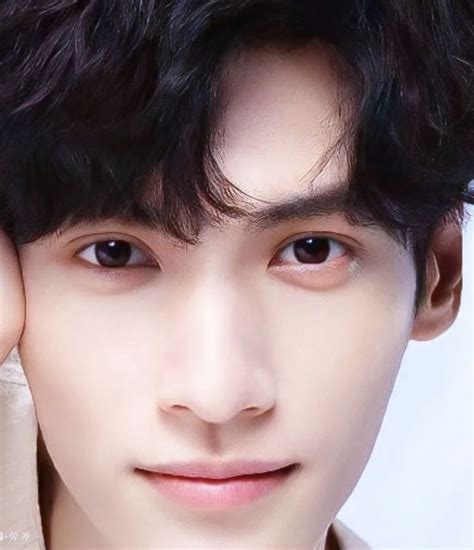 「handsome Asian Men」おしゃれまとめの人気アイデア｜pinterest｜brigitte Wenk 美しい人 レオ 雲