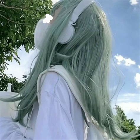 Pin By ⋆ 𝐀ꪀ𝐠ᥱᥣ On C O R T E S D E C A B E L O Pastel Green Hair Hair