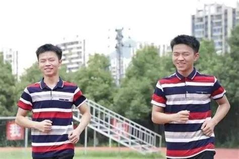 學霸雙胞胎兄弟分別考上清華北大，14年前，還有一個奇蹟誕生 每日頭條