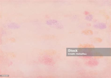 마이크로 화이버 페인트 롤러로 그려진 분홍색 보라색 및 노란색의 수채화 그림 0명에 대한 스톡 사진 및 기타 이미지 0명
