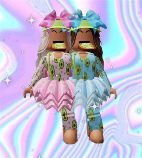 Pin By 🛍🌍｡• Lydsdiaryxo🌈💗 On 🥰💖roblox Pfps💖🥰 Preppy Decor