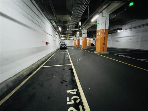 智慧化停車空間！台北市民大道林金段4572格車位 全面裝設智慧尋車系統 生活 中時