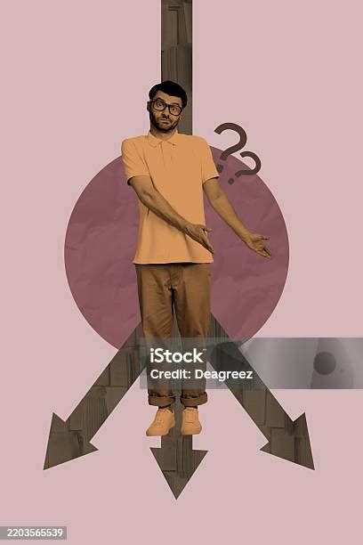 수직 3d 삽화 콜라주 마음 가진 남자 앉다 화살표 쇠퇴 통계 퇴행 혼란 파산 위기 문제 개념 35 39세에 대한 스톡 사진 및 기타 이미지 Istock