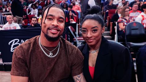 Simone Biles Wishes Husband Jonathan Owens A Happy Birthday From Paris