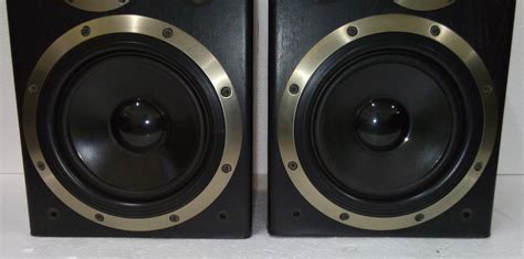 BARANG BARANG ELEKTRIK TERPAKAI DAN RARE Speaker SONY Model SS D AV