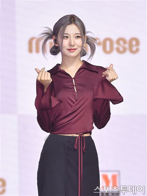 [st포토] 미미로즈 한예원 파워풀한 보컬