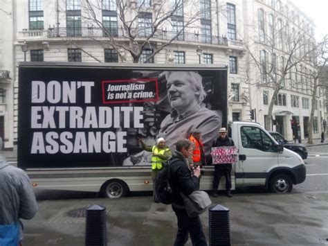 Juicio Julian Assange Es Un Atentado Contra La Libertad De Expresión
