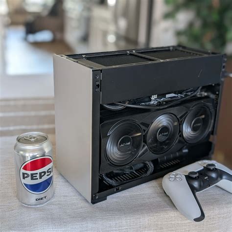 Tiny Powerhouse Gaming Pc Lian Li Dan A4 H2o Mini Itx Build 5070 Ti Jawa