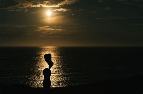 Leave No Stone Unturned Pictolic