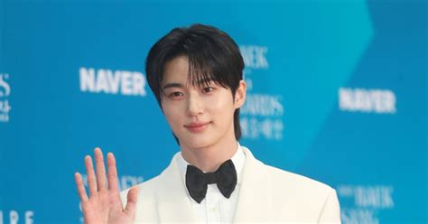 변우석 나 혼자만 레벨업 성진우 된다…넷플릭스 주인공 발탁