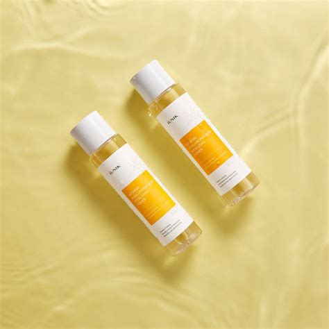 Shop Iunik Vitamin Hyaluronic Acid Vitalizing Toner 200ml La Cosmetique