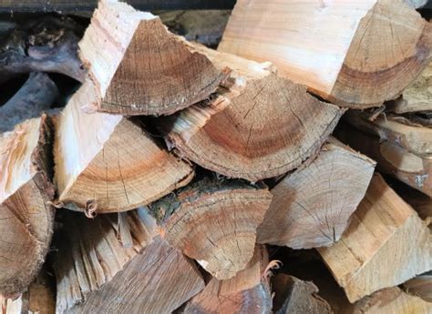 Drewno do wędzenia owocowe JABŁOŃ CZEREŚNIA 20 Kg 4108 Cena Opinie Drewno kominkowe